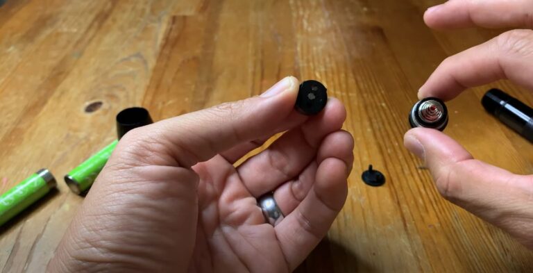 How to Repair a Mini Maglite - IronCabin